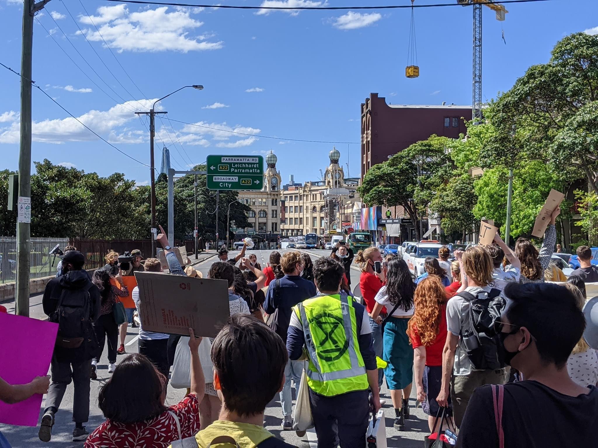 Activists occupy City Road in education cuts protest – Honi Soit